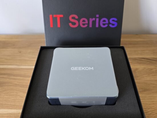Test Geekom IT13 2025 Edition - Mini PC avec Intel Core i9